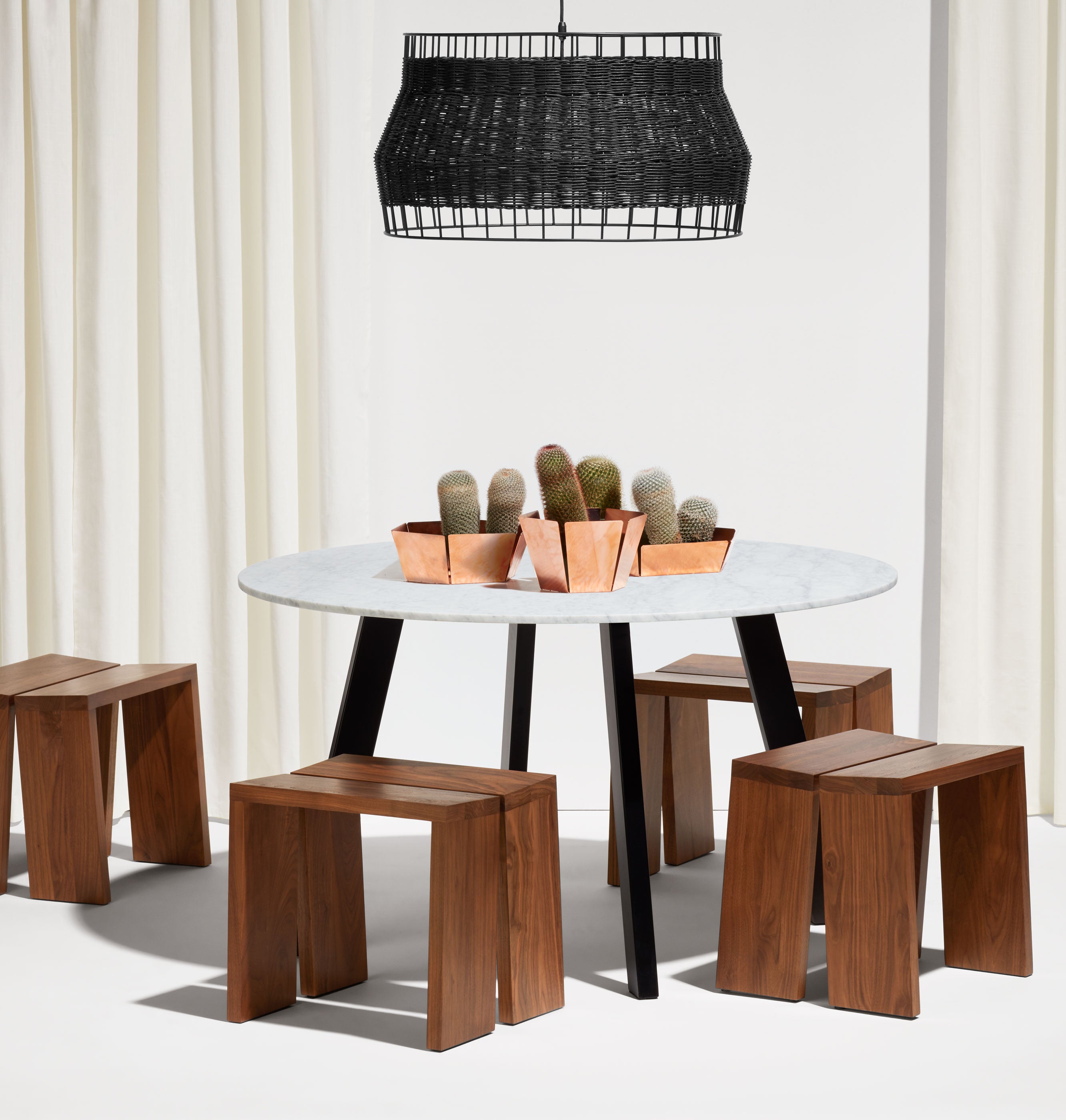 Round Dining Tables – Design House Vancouver